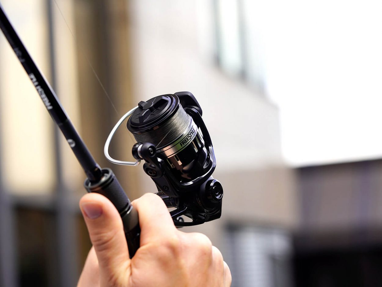 FSi Spinning Reels - Product - SPRO Freestyle